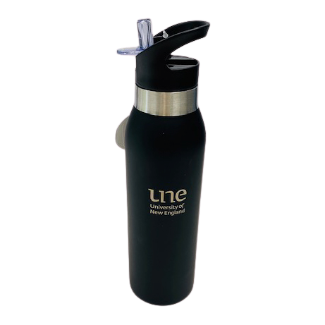UNE Drink Bottle | The Shop